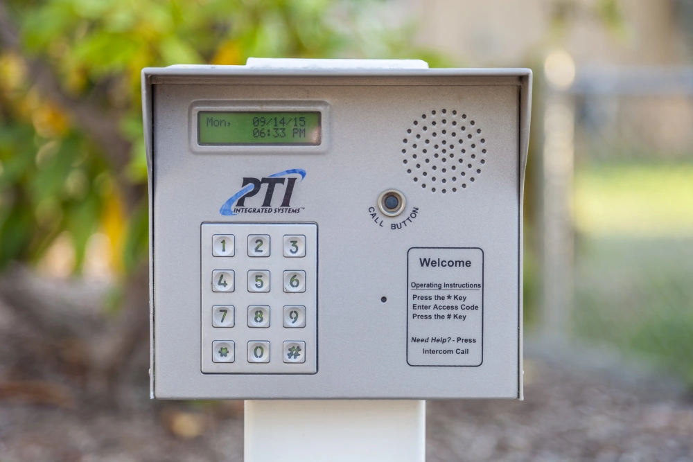 Self Storage Units in Blaine, WA | A-Z Storage